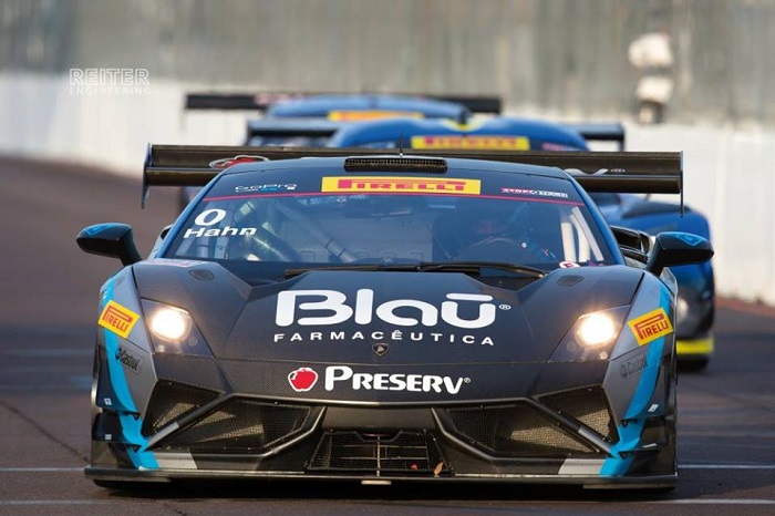 GT – Hahn vai de último a sexto duas vezes em Mid-Ohio