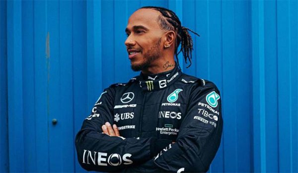 Hamilton em proposta de compra do Chelsea Football Club