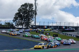 Jeff Giassi bate Marçal Muller por 0.144s na Porsche Cup em Le Mans