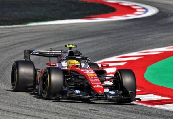 Hamilton celebra reação e mira vitória no GP de Barcelona